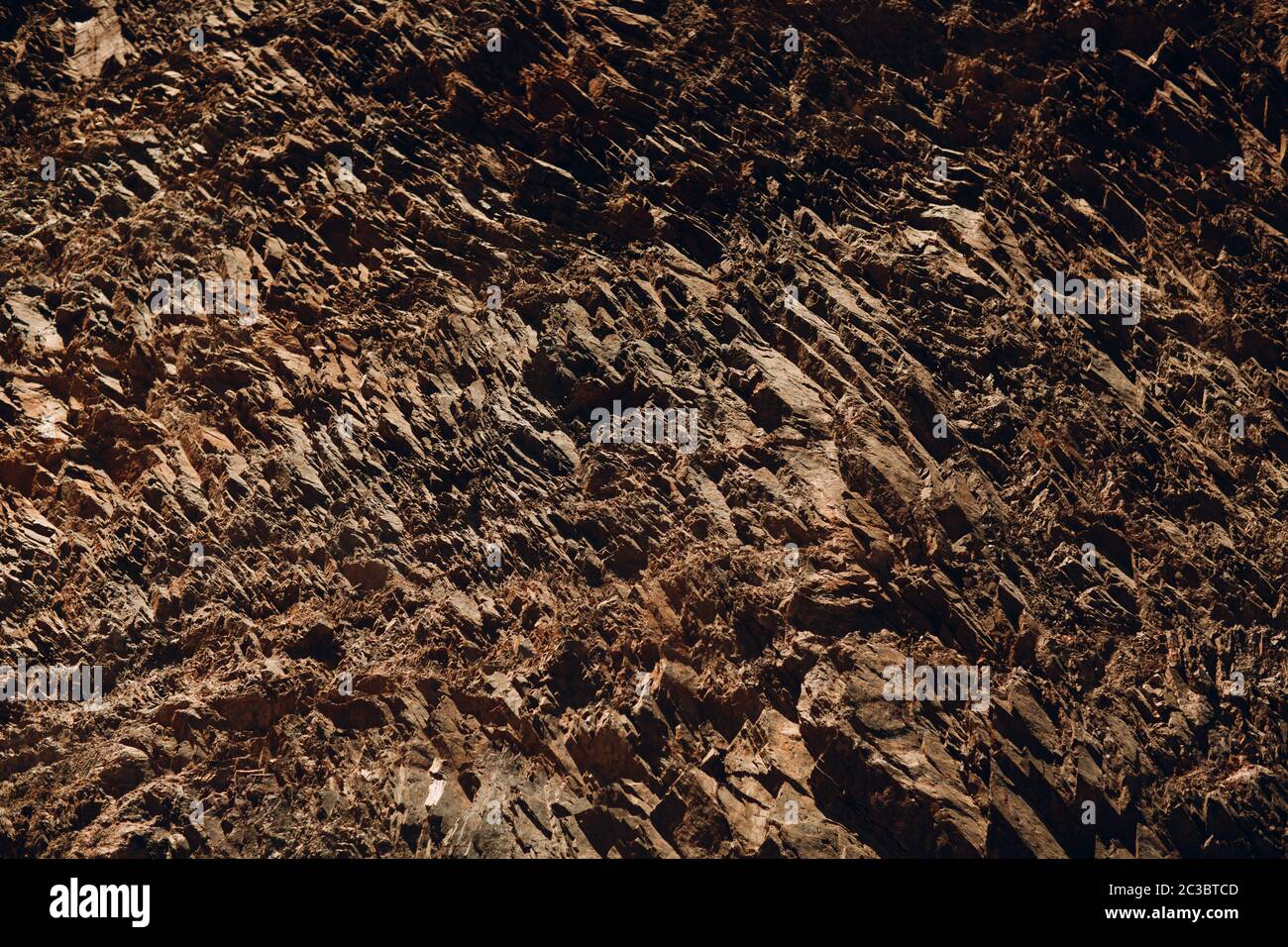 Layered cliff rock texture pattern. Stone layers Stock Photo - Alamy