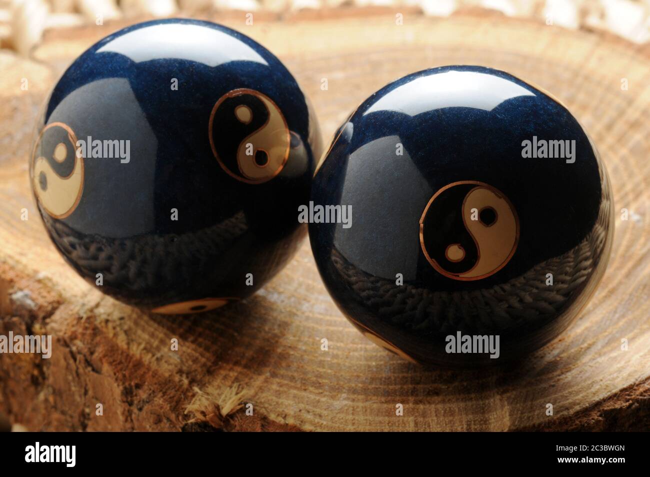 Yin yang ball hi-res stock photography and images - Alamy