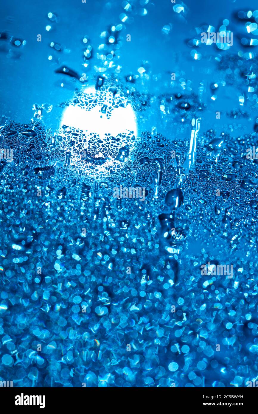 Drop rope hi-res stock photography and images - Alamy