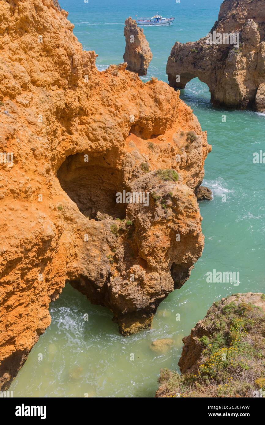 Cliffs of Ponta da Piedade, Lagos, Algarve, Portugal Stock Photo - Alamy