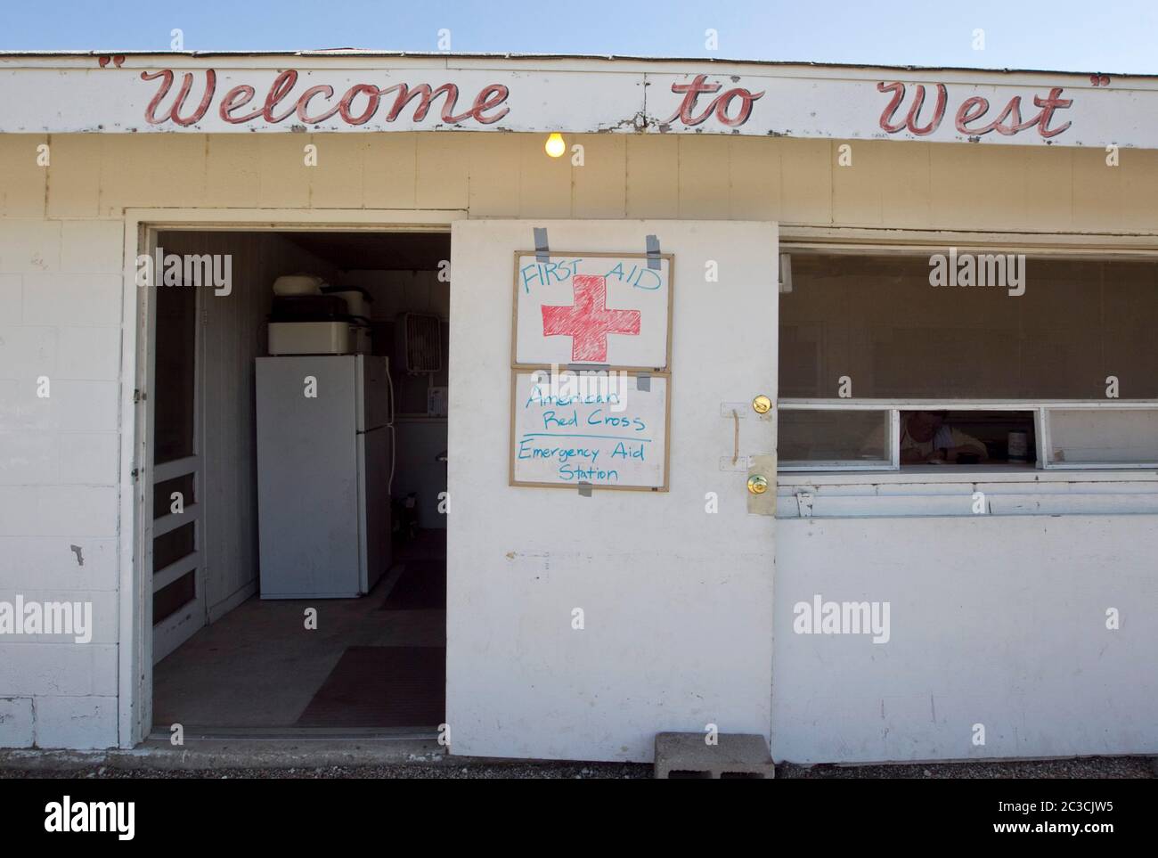 Emergency relief hi-res stock photography and images - Alamy