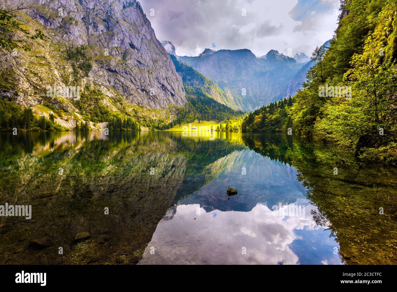 Slopes of the mountains hi-res stock photography and images - Alamy