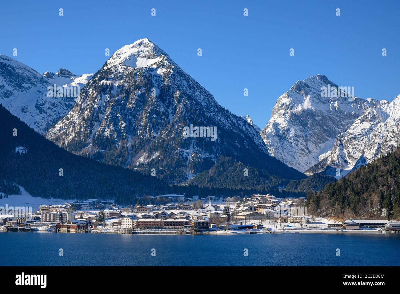 Tourist village Pertisau in winter Stock Photo - Alamy