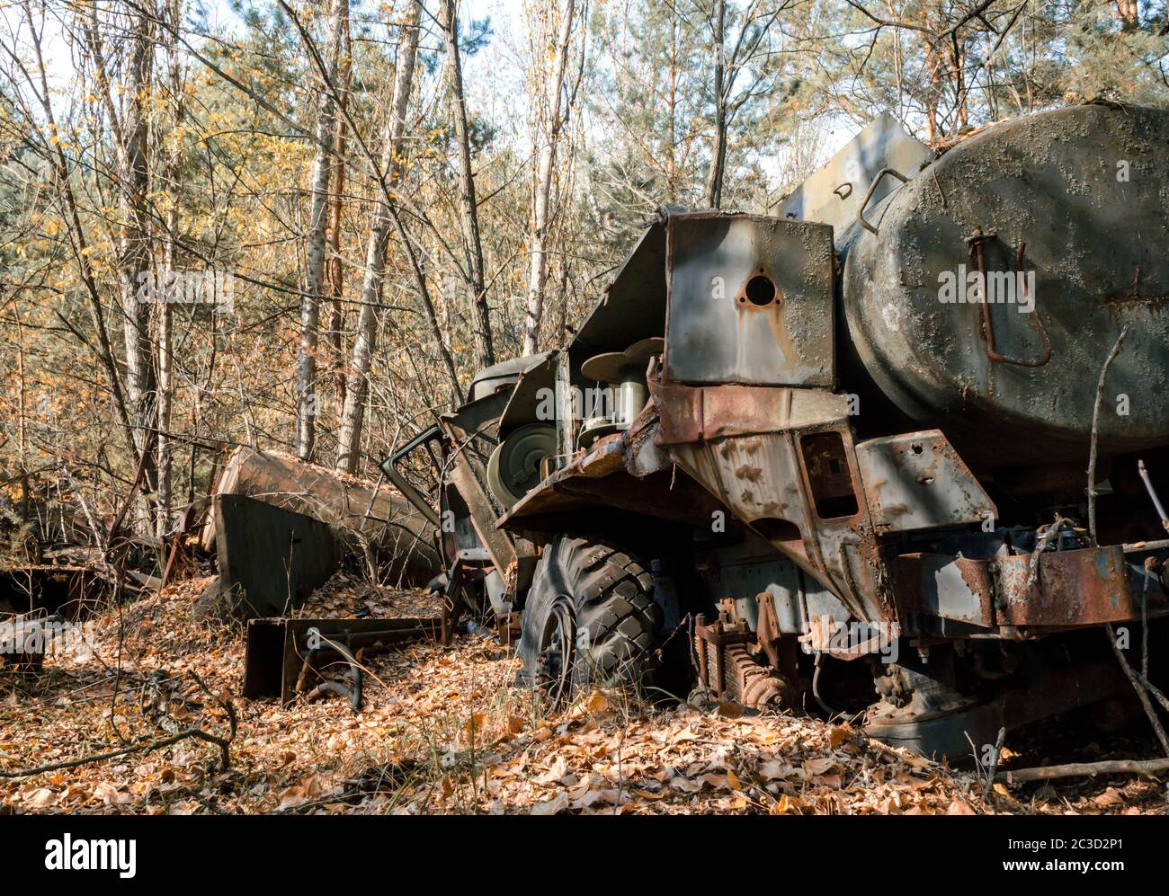 Radioactive scrap hi-res stock photography and images - Alamy