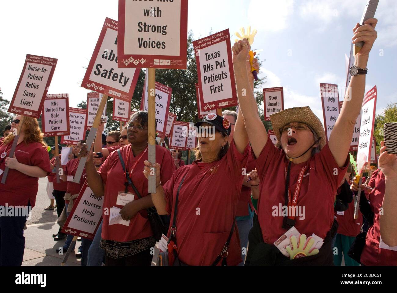 Patient crowd hi-res stock photography and images - Alamy