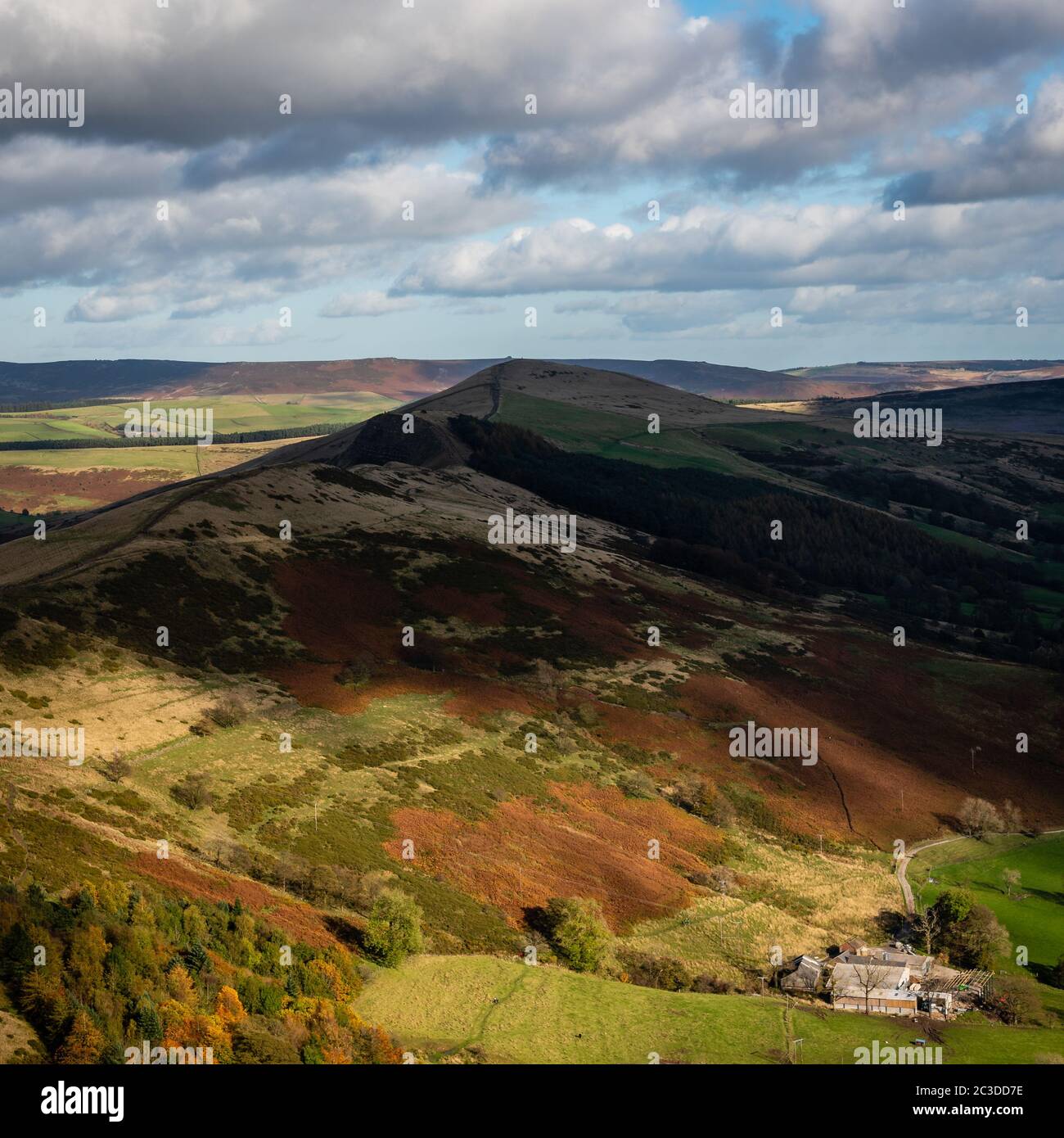 Small Hill in golden hour, Mam Tor, Peak District National Park ...