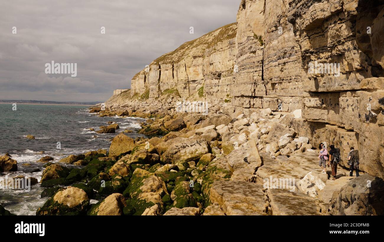 Portland dorset cliffs climbing hi-res stock photography and images - Alamy