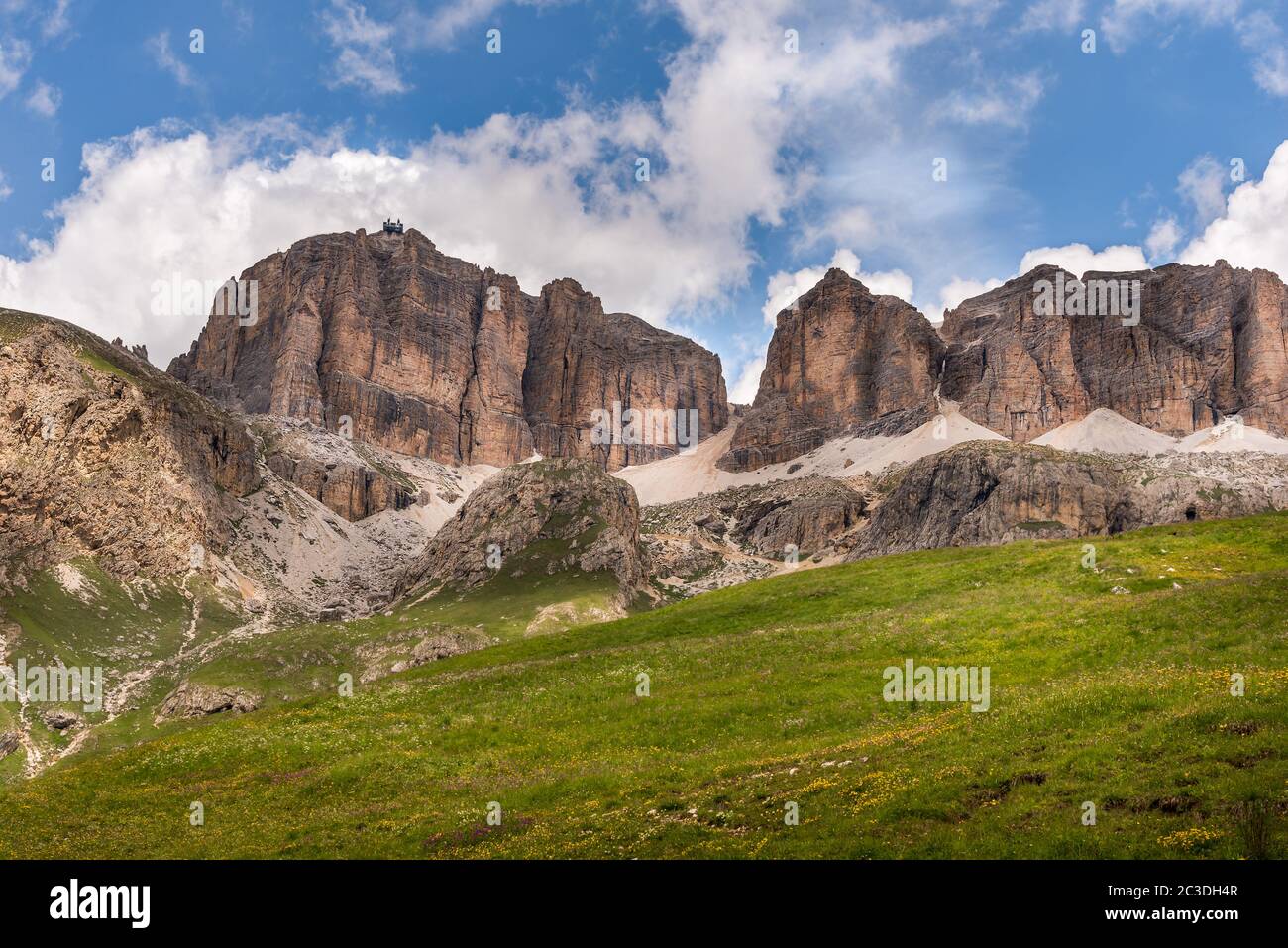 Sass pordoi hi-res stock photography and images - Alamy