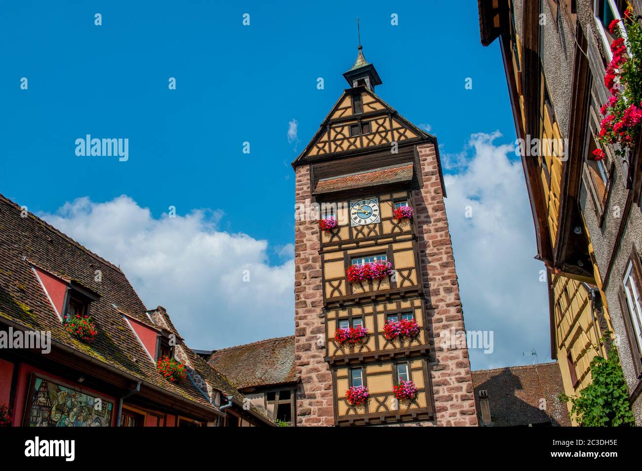 Dolder tower gate hi-res stock photography and images - Alamy