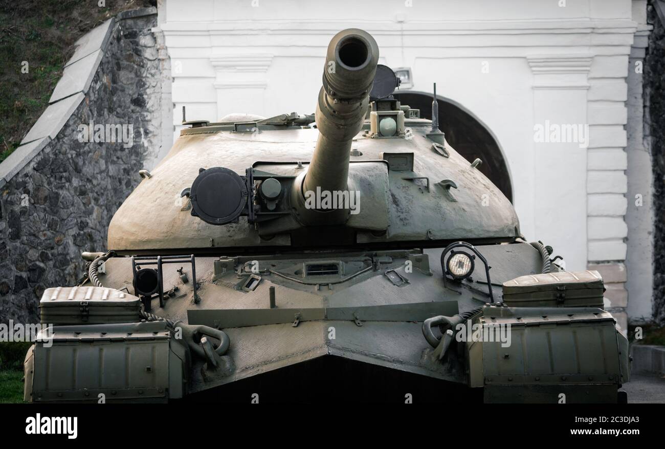 Tank military street hi-res stock photography and images - Alamy