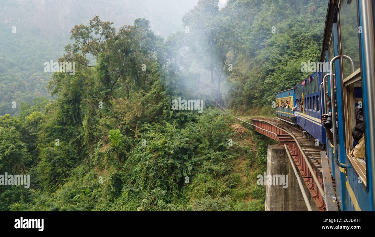 Nilgiri ooty train railway hi-res stock photography and images - Alamy