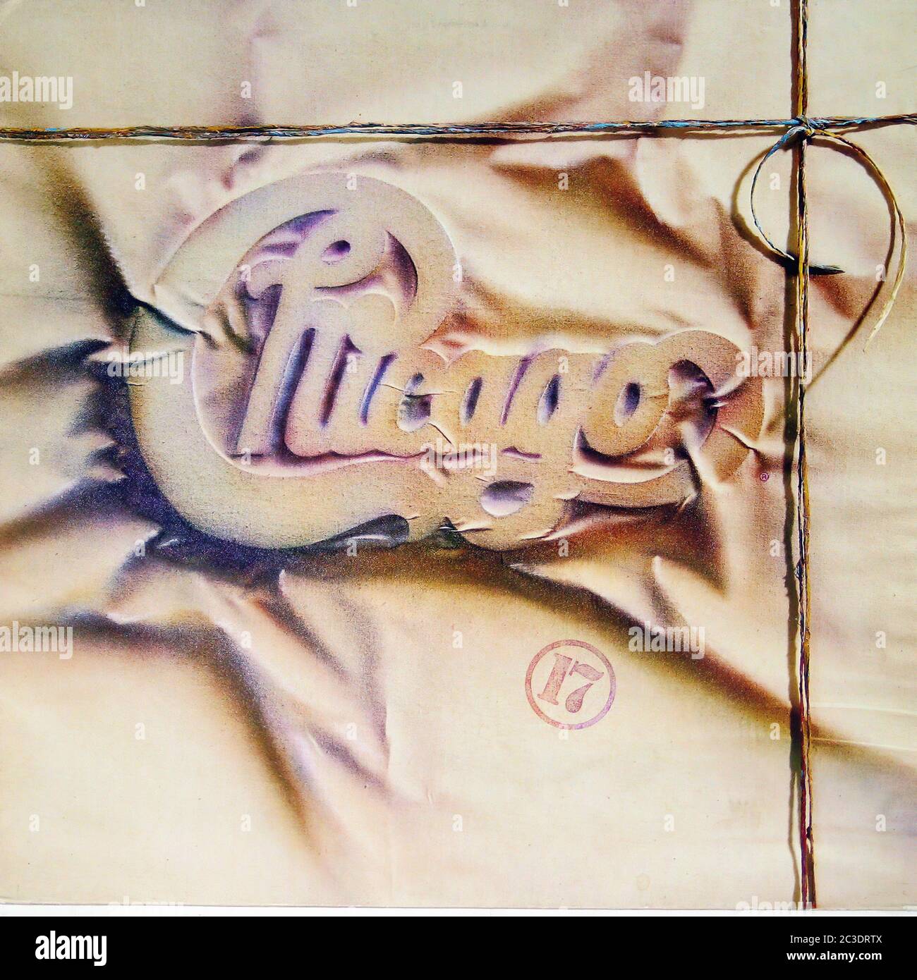 Chicago 17 - Vintage 12'' vinyl LP ALBUM Cover Stock Photo - Alamy