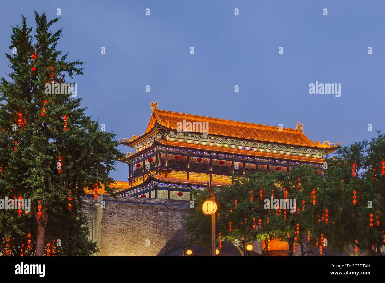 Chinese fortress hi-res stock photography and images - Alamy