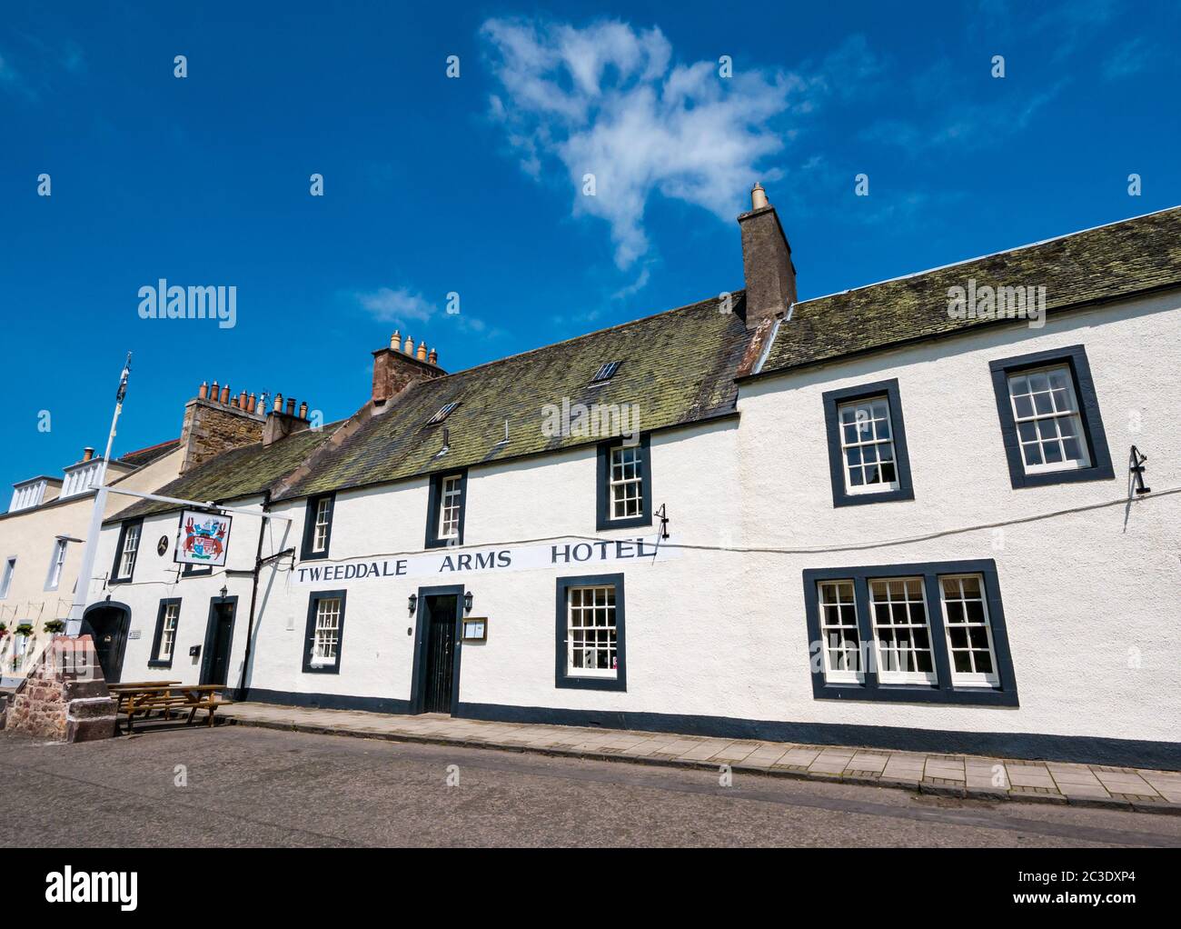 The tweeddale arms hotel hi-res stock photography and images - Alamy