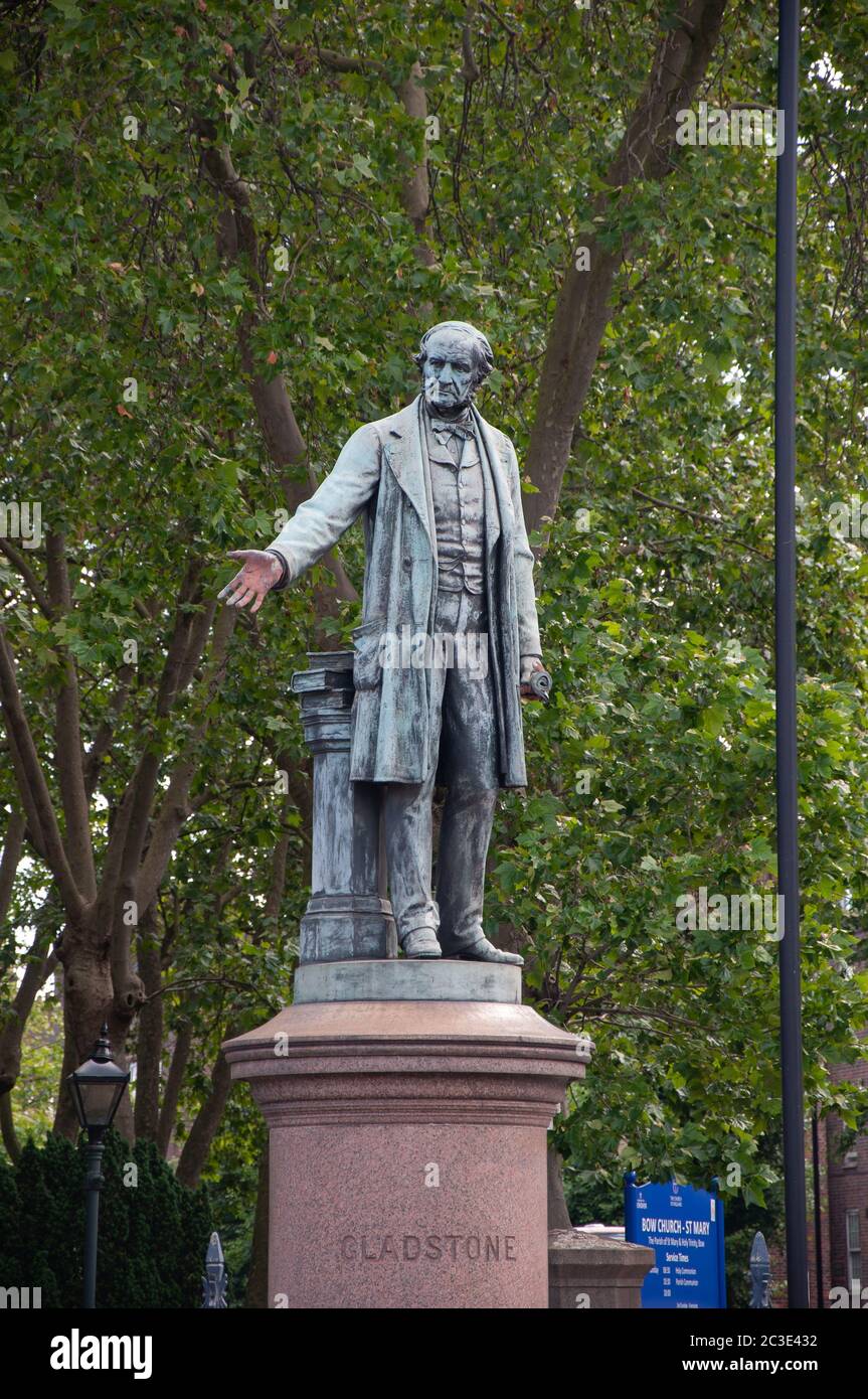 William gladstone bow hi-res stock photography and images - Alamy
