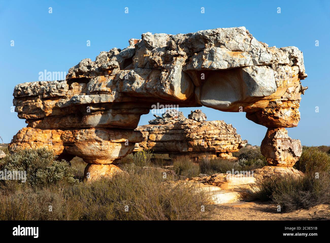 Karoo like wilderness and Rock formations in and around Kagga Kamma ...