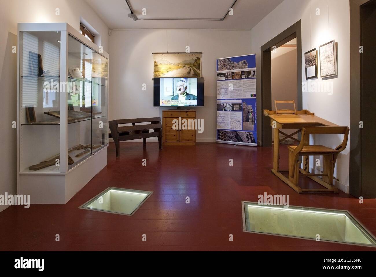 Exhibition room in the Jewish school, Old synagogue and Jewish school ...