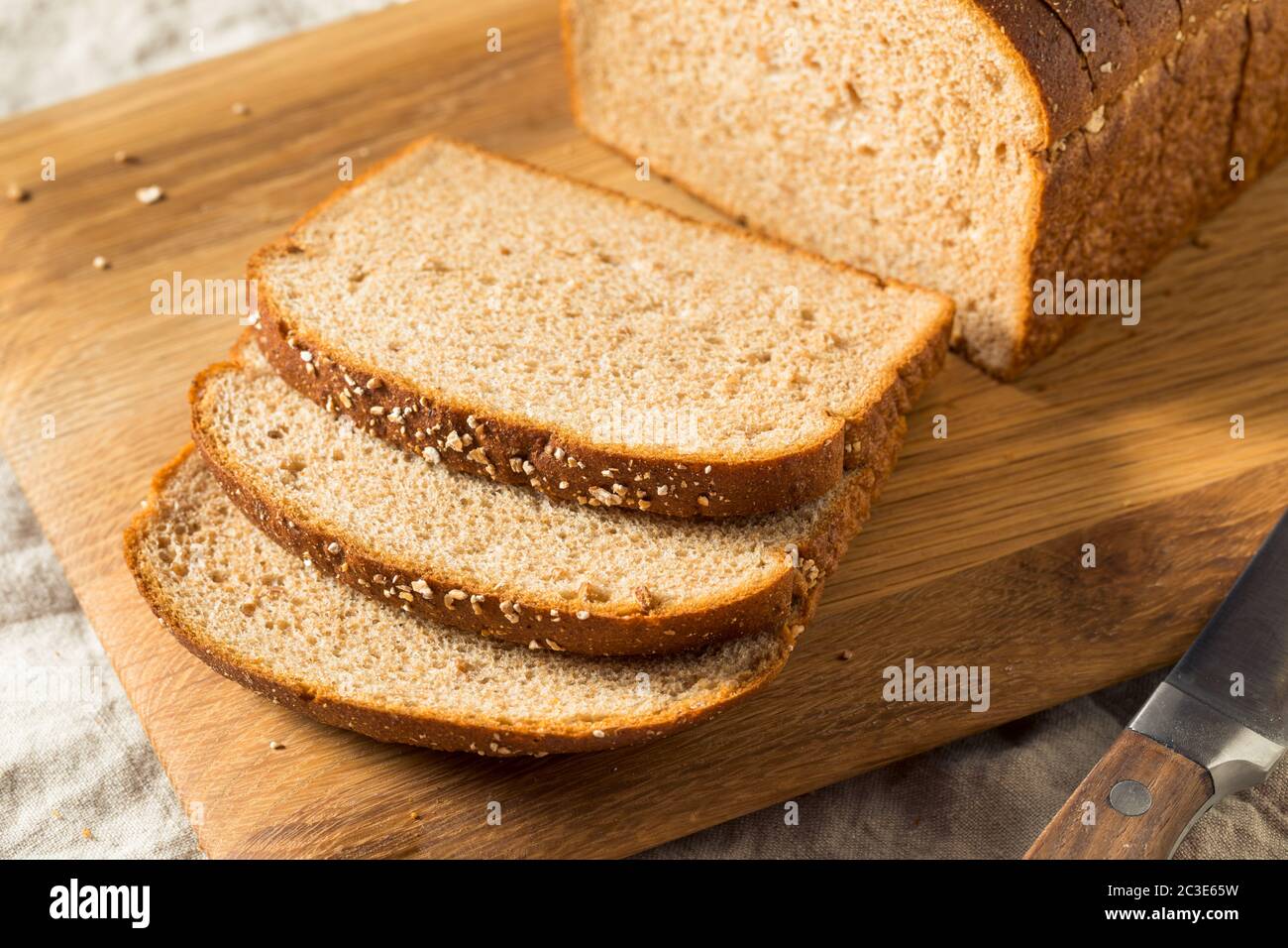 Homemade Whole Wheat Sliced Bread Ready to Eat Stock Photo - Alamy