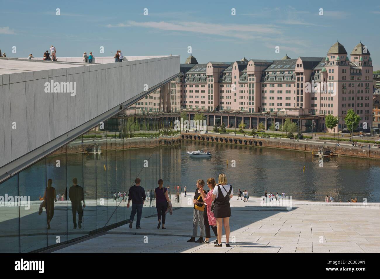 Oslo national opera and ballet hi-res stock photography and images - Alamy