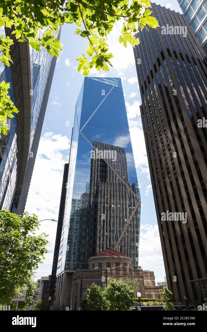 Seattles tallest building hi-res stock photography and images - Alamy