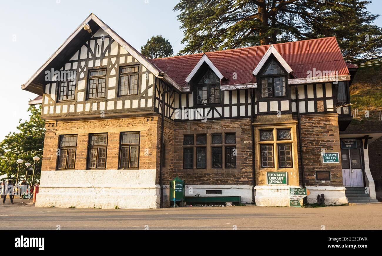 British era hill station hi-res stock photography and images - Alamy