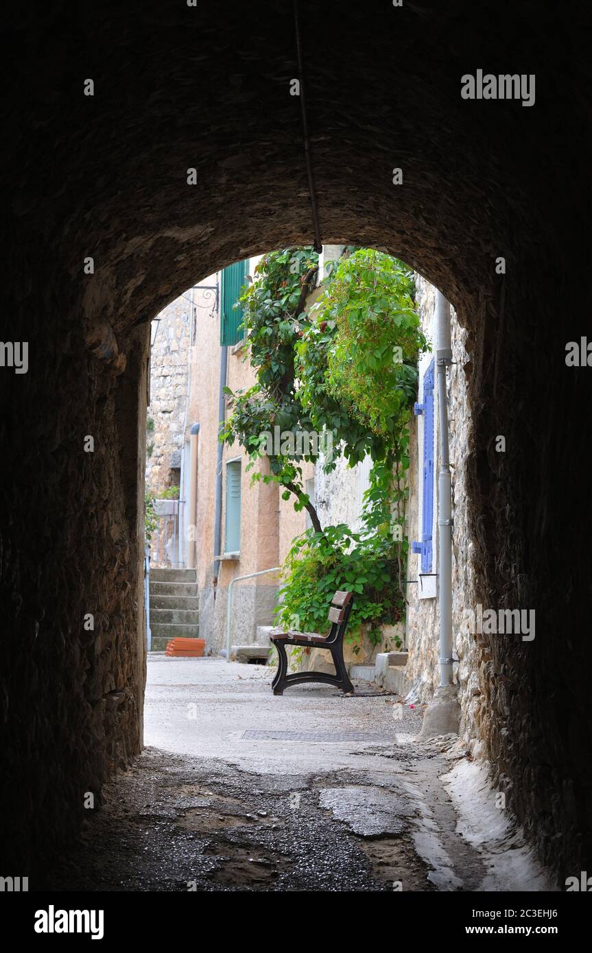 Quinson hi-res stock photography and images - Alamy