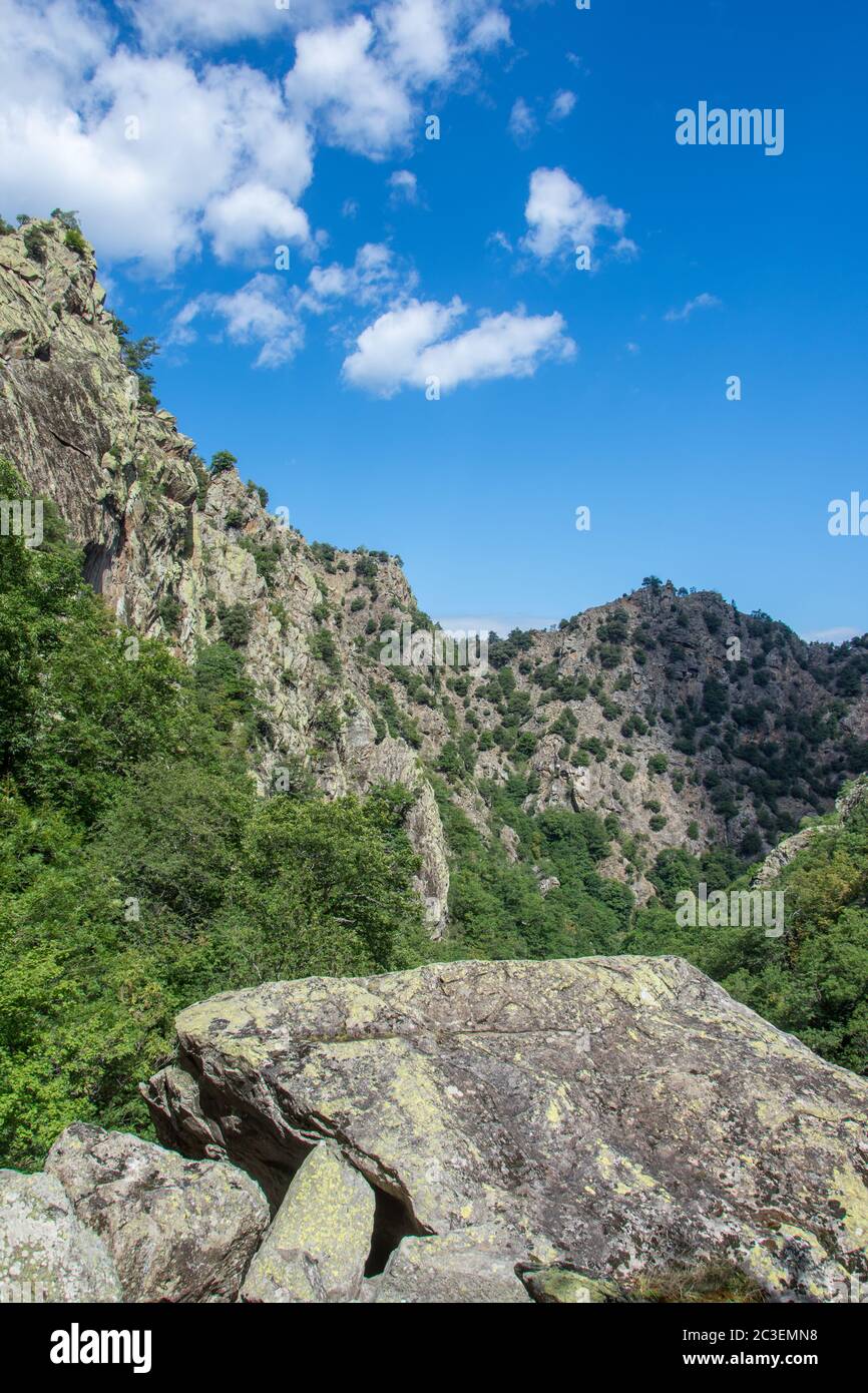 discovery of the eastern Pyrenes in summer, still wild region of France ...