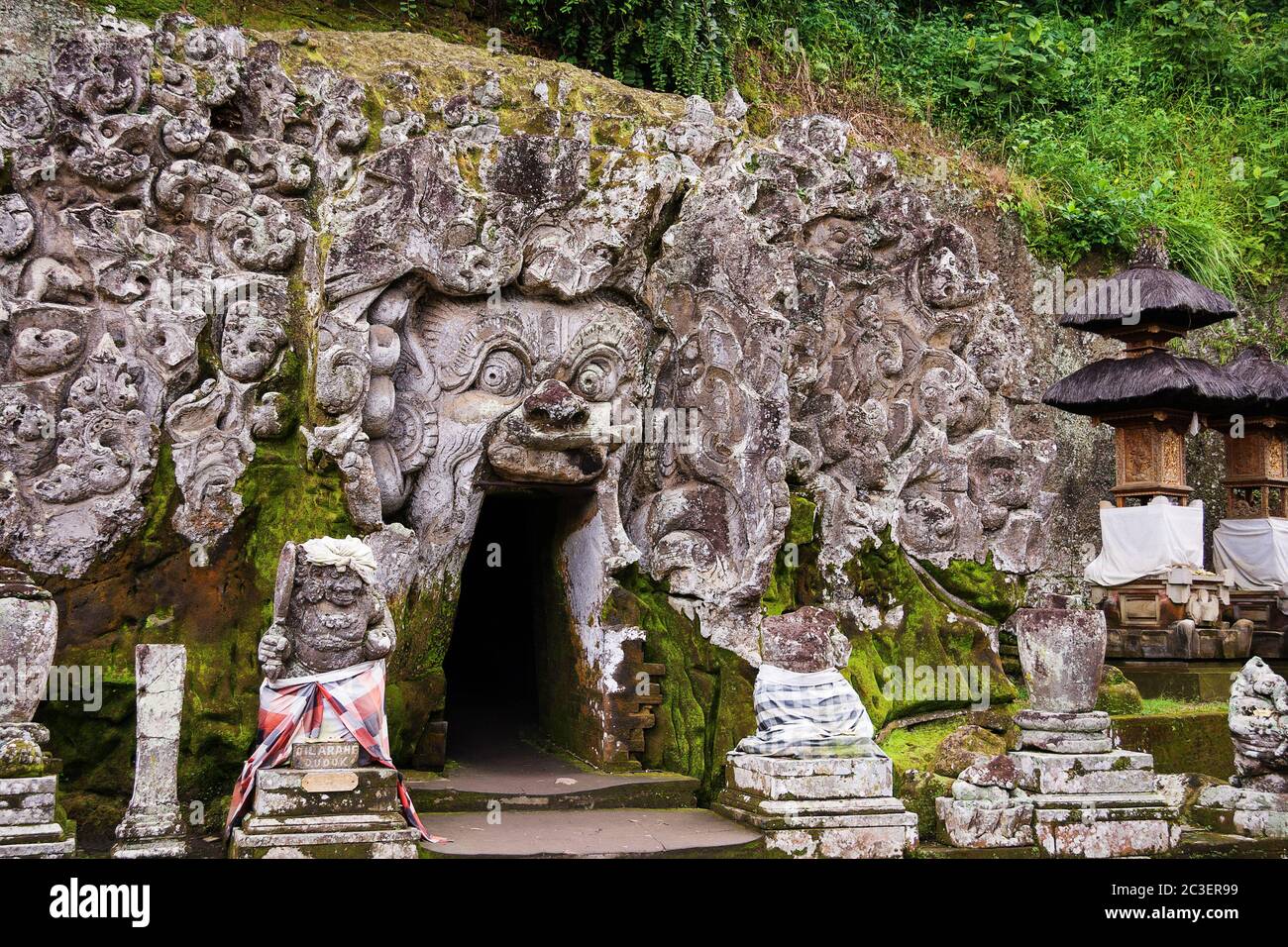 Entrance of the Goa Gajah also known as Elephant Cave Stock Photo - Alamy