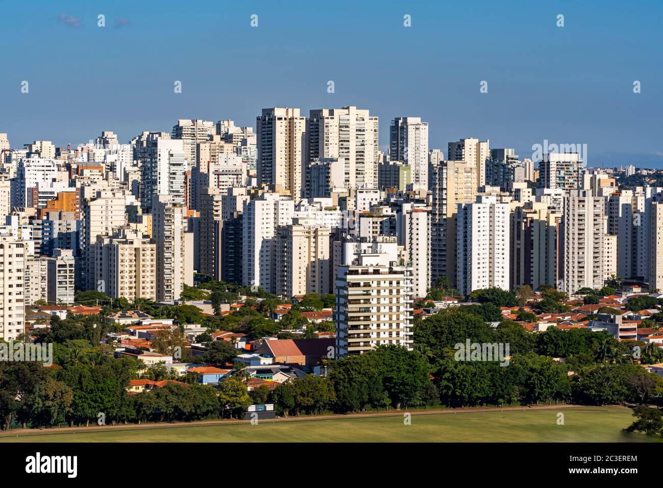 Simple buildings hi-res stock photography and images - Alamy