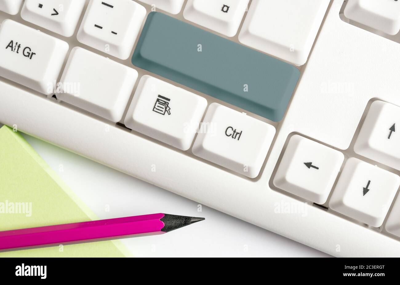 White Pc Keyboard With Empty Note Paper Above White Key Copy Space ...