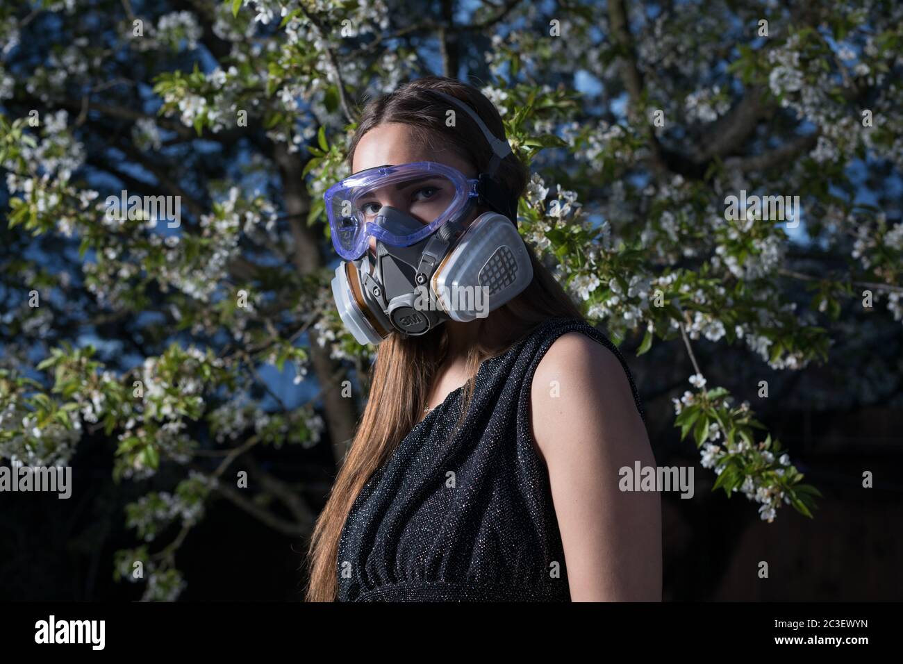 Portrait of a mask hi-res stock photography and images - Alamy