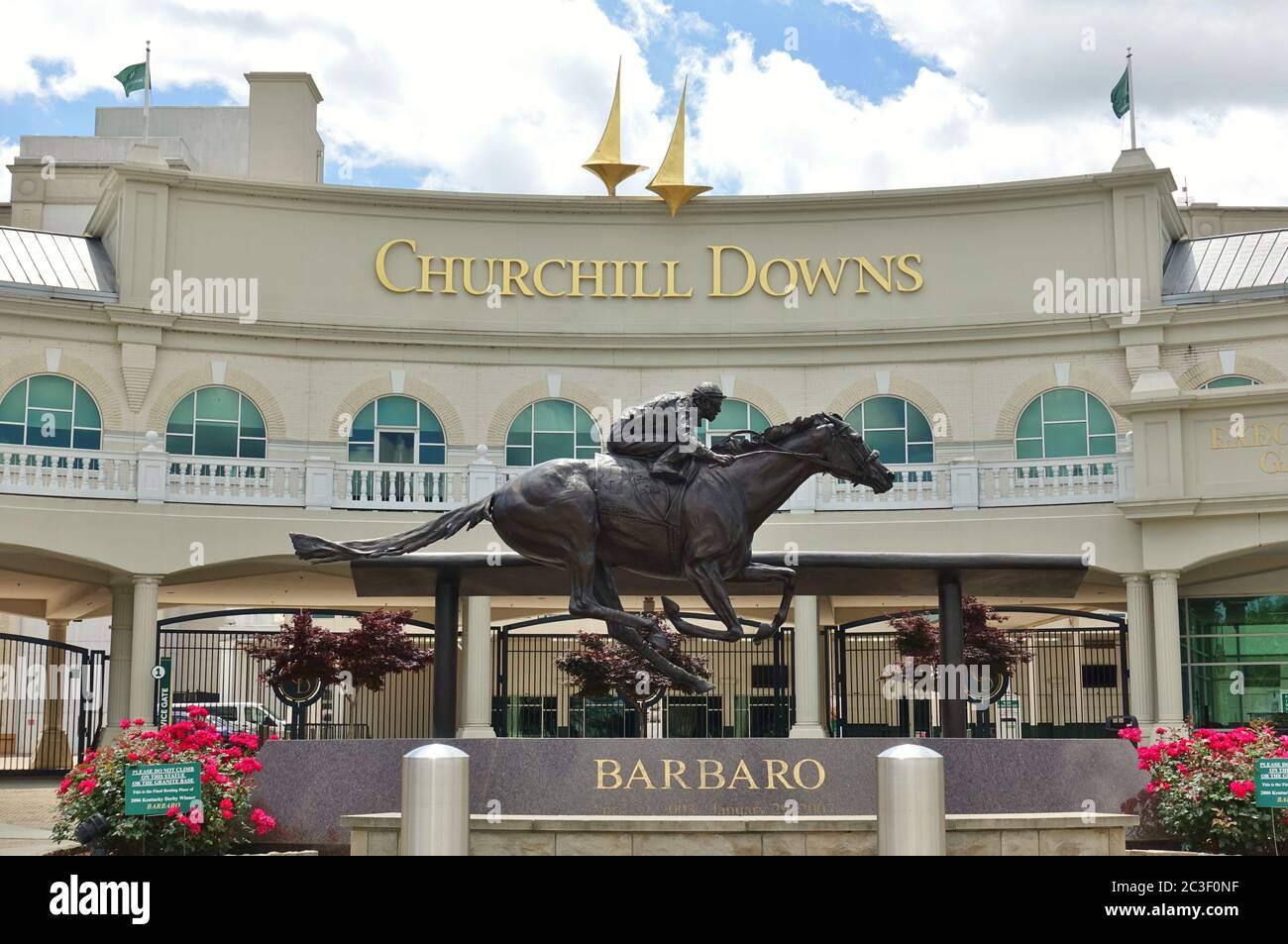Churchill downs hi-res stock photography and images - Alamy