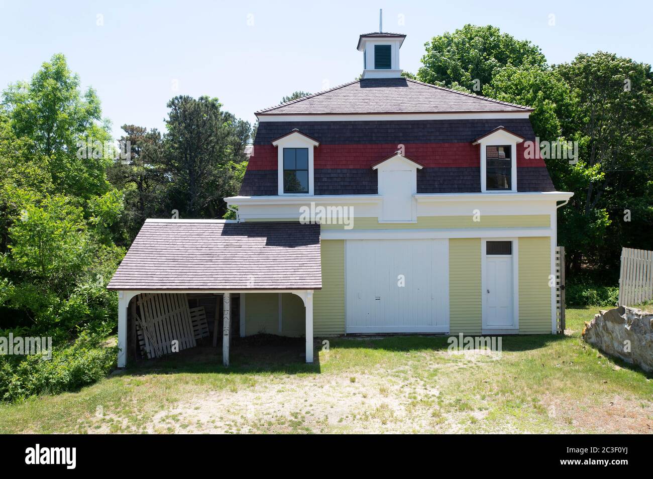 Victorian barn hi-res stock photography and images - Alamy