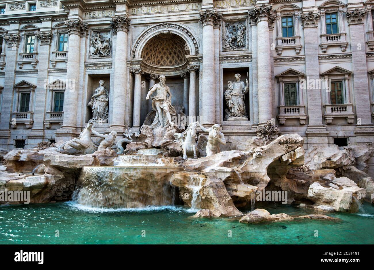 Trevi fountain italy hi-res stock photography and images - Alamy