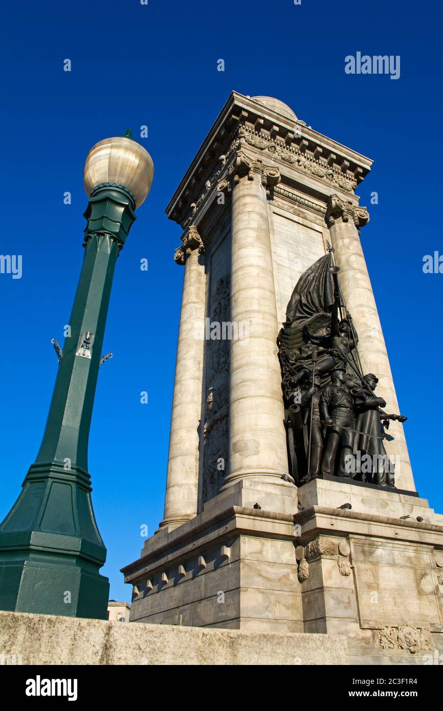 Sailor's & Soldier's Monument, Clinton Square, Syracuse, New York State ...