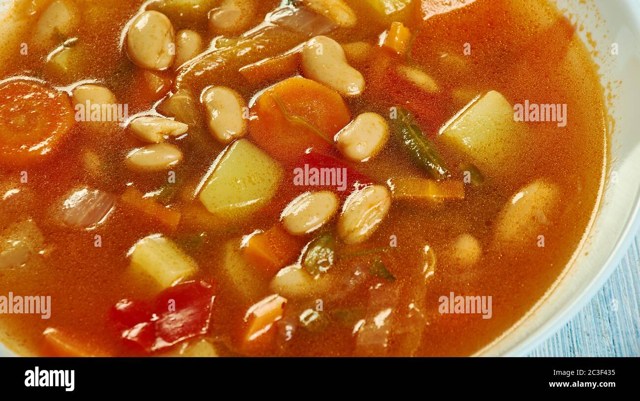 Israeli White Bean Soup Stock Photo - Alamy