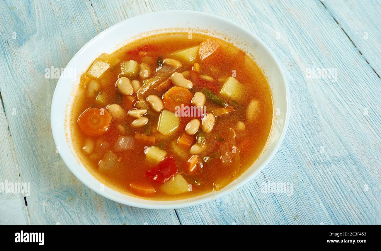 Israeli White Bean Soup Stock Photo - Alamy