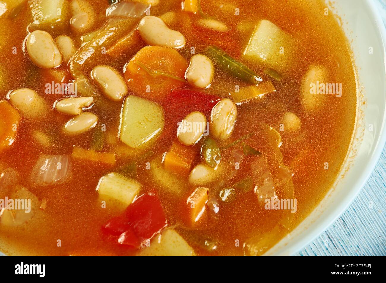 Israeli White Bean Soup Stock Photo - Alamy