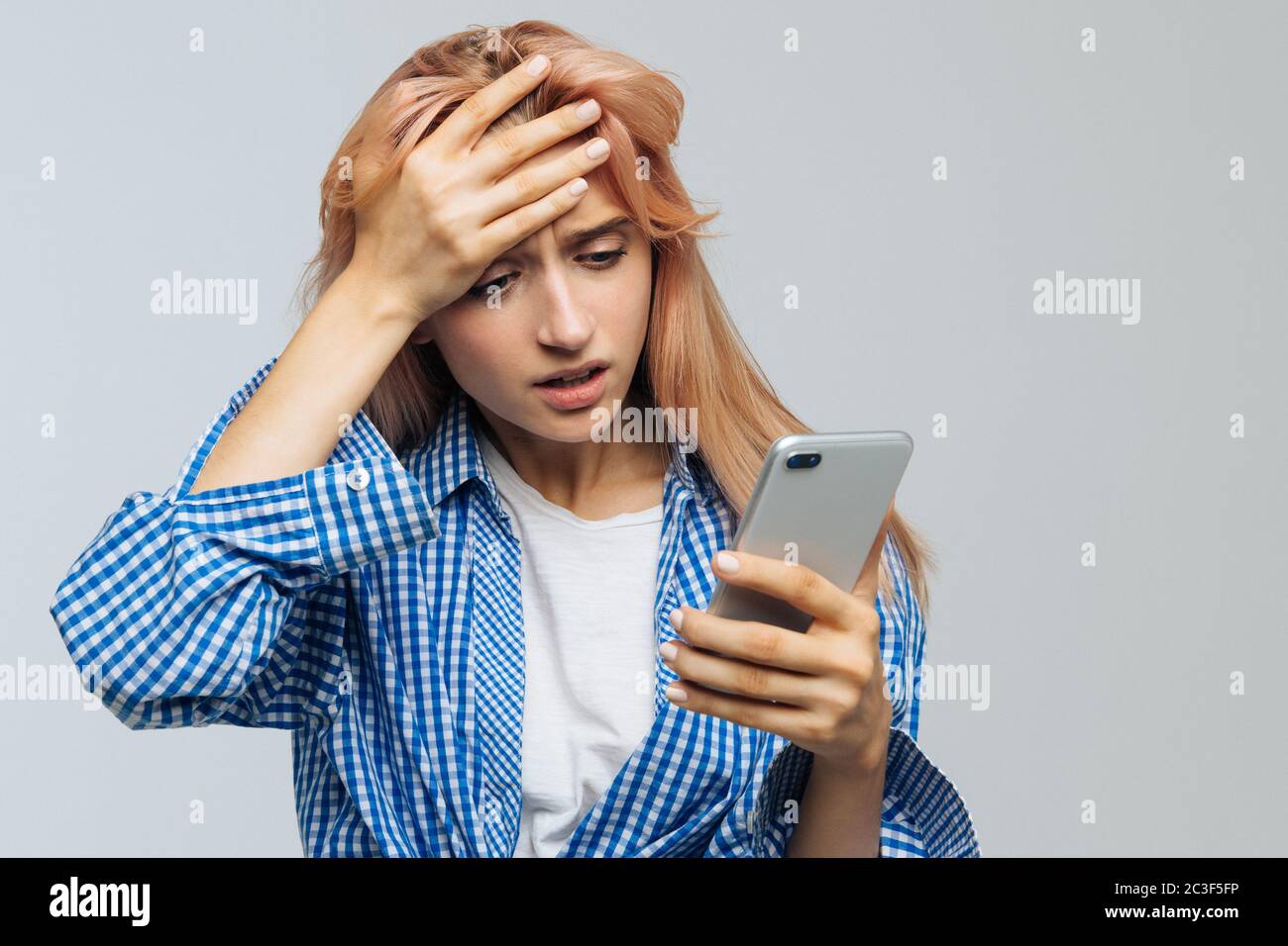 Sad reaction hi-res stock photography and images - Alamy