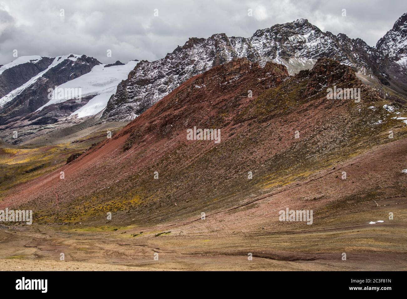 Peru hike trek hiking people hi-res stock photography and images - Alamy