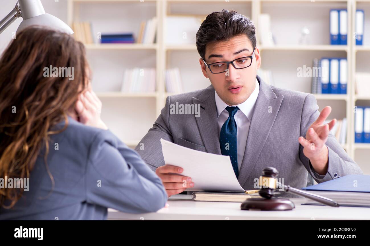 Lawyer client discussing hi-res stock photography and images - Alamy