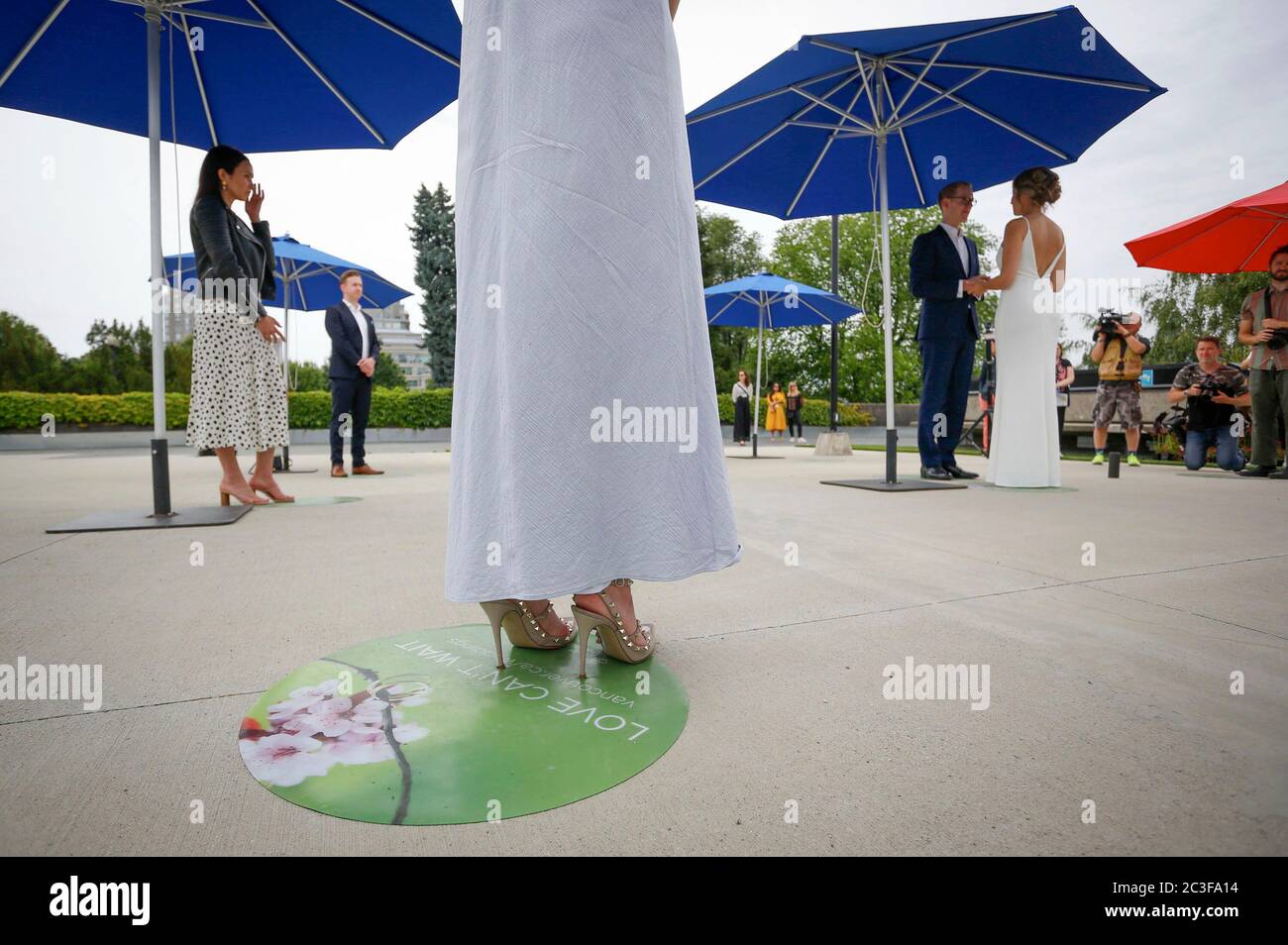 Helena gutteridge plaza hi-res stock photography and images - Alamy