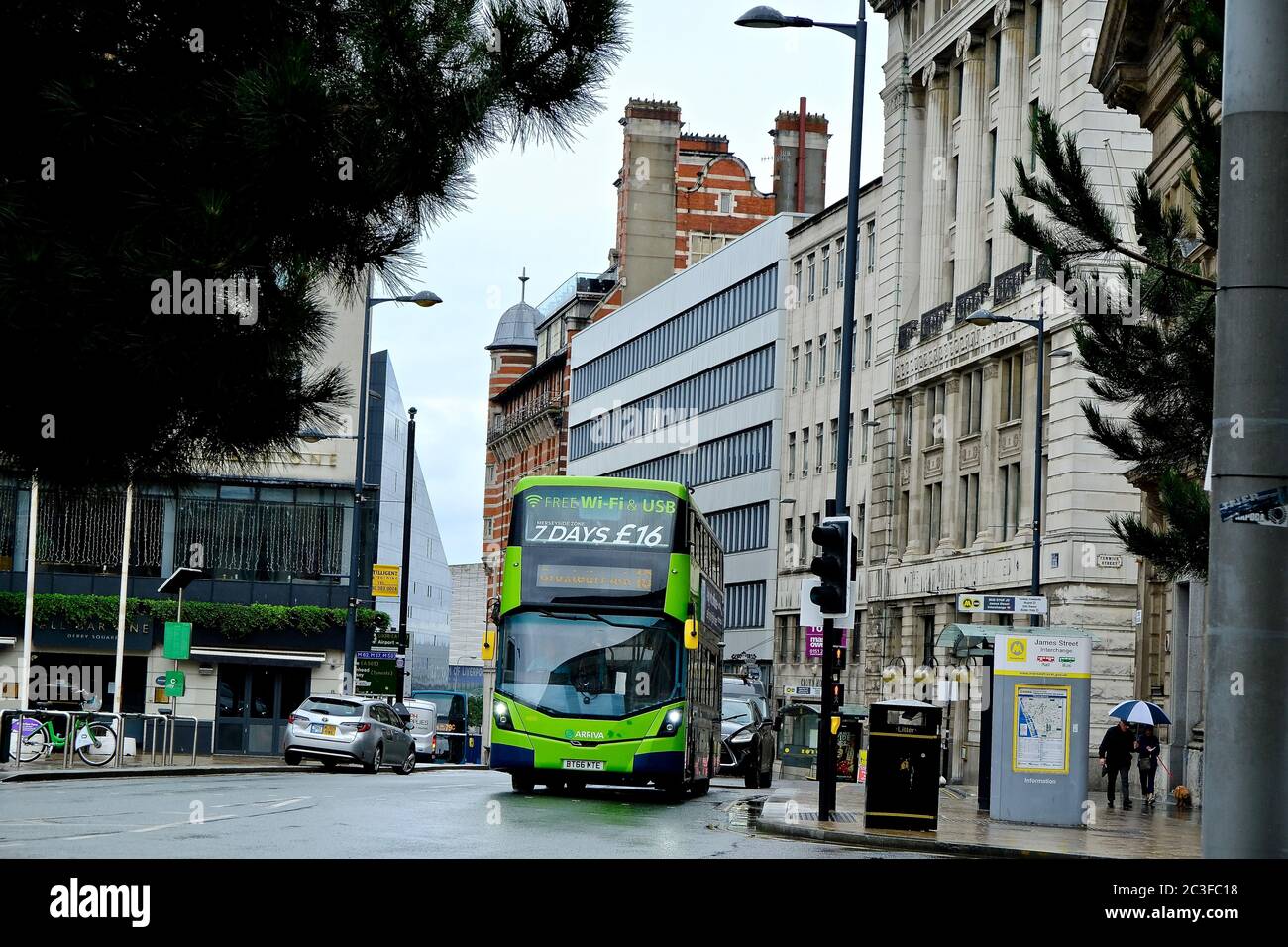 liverpool general scenes in city centre Stock Photo - Alamy