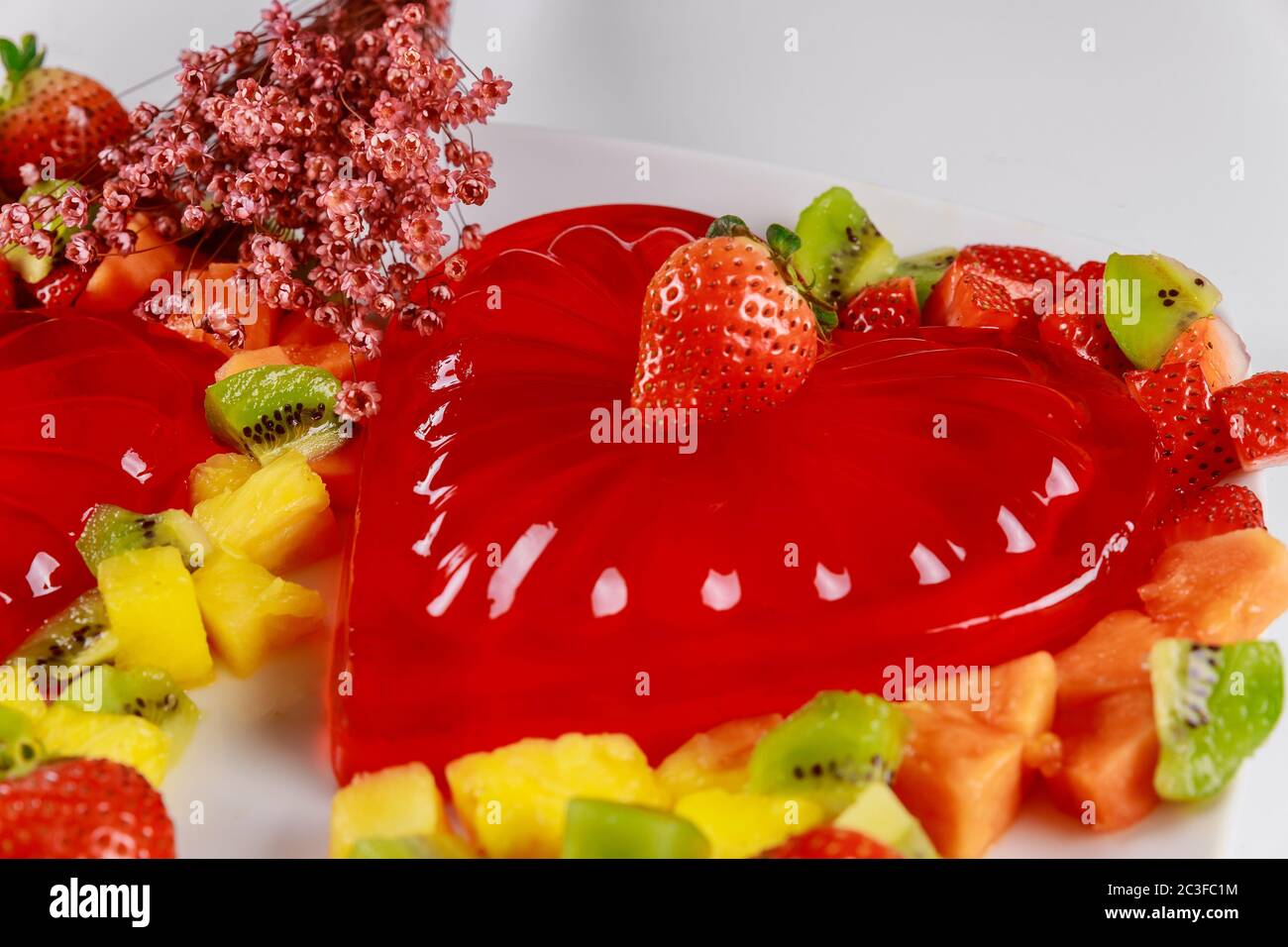 Raspberry jello hi-res stock photography and images - Alamy