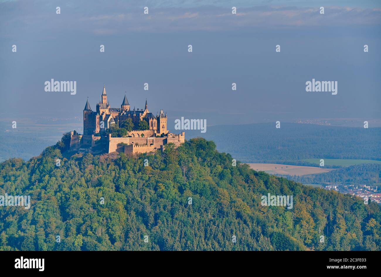 Medieval castle on mountain top hi-res stock photography and images - Alamy