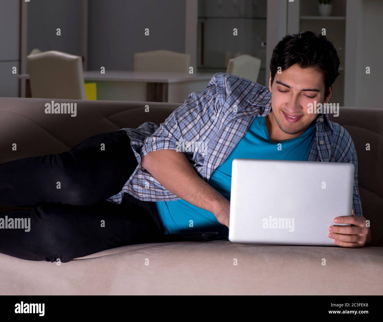 Man watching computer addiction hi-res stock photography and images - Alamy