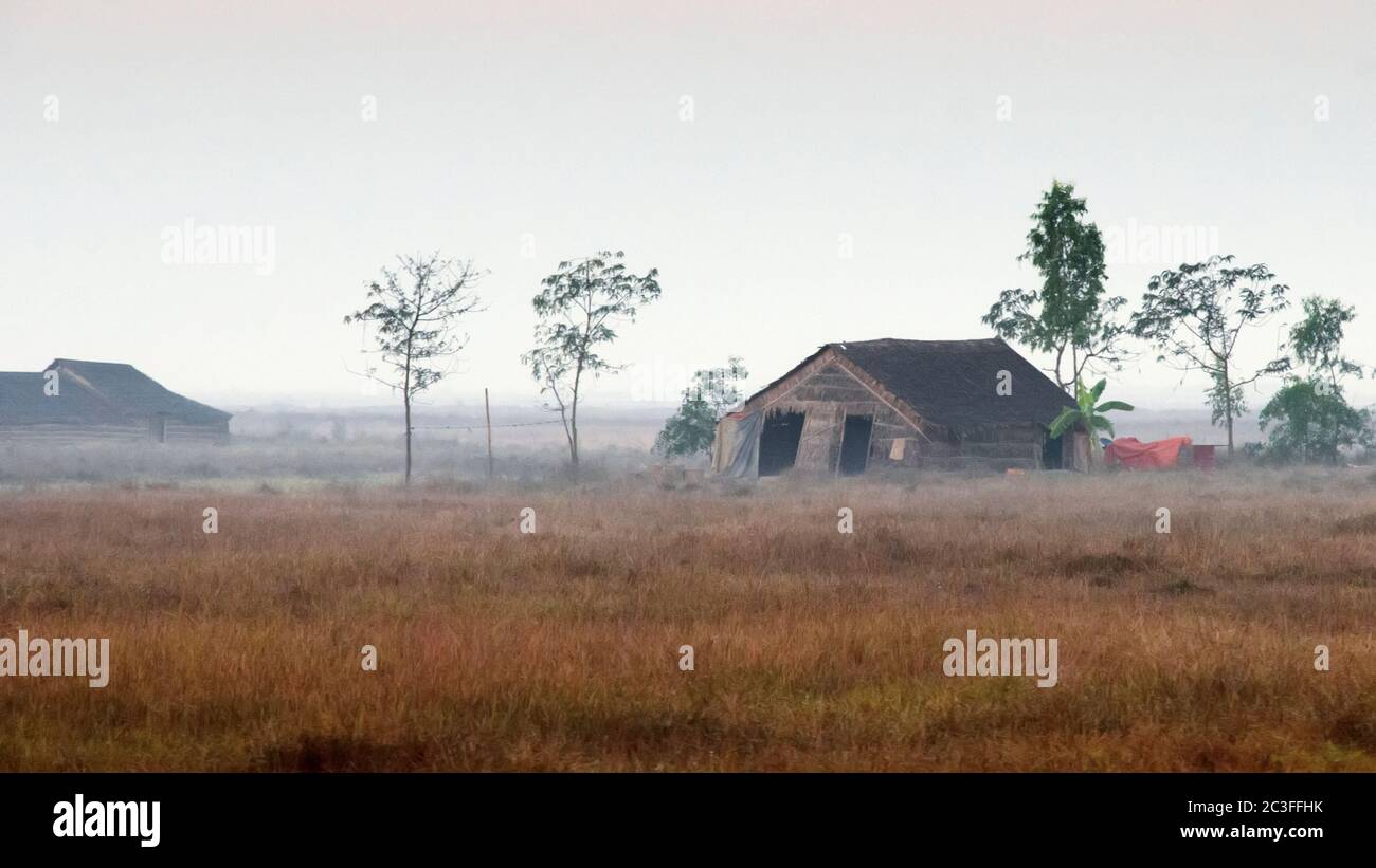 Burma poor poverty hi-res stock photography and images - Alamy