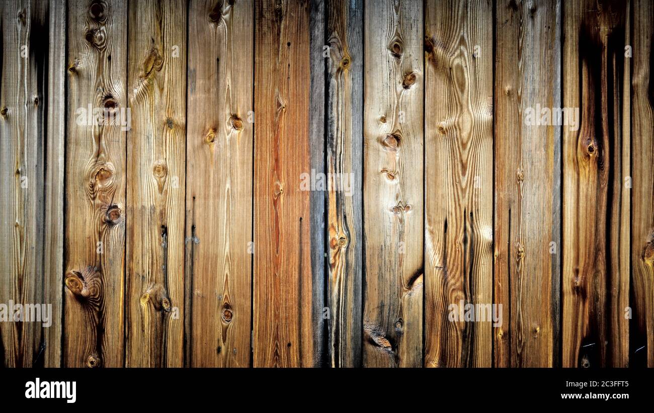 Knotty wooden boards hi-res stock photography and images - Alamy