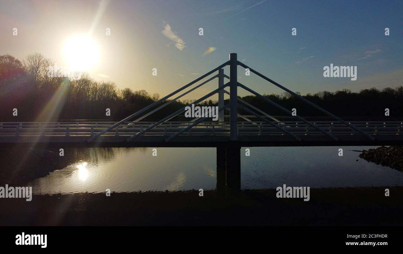 Pointy bridge hi-res stock photography and images - Alamy