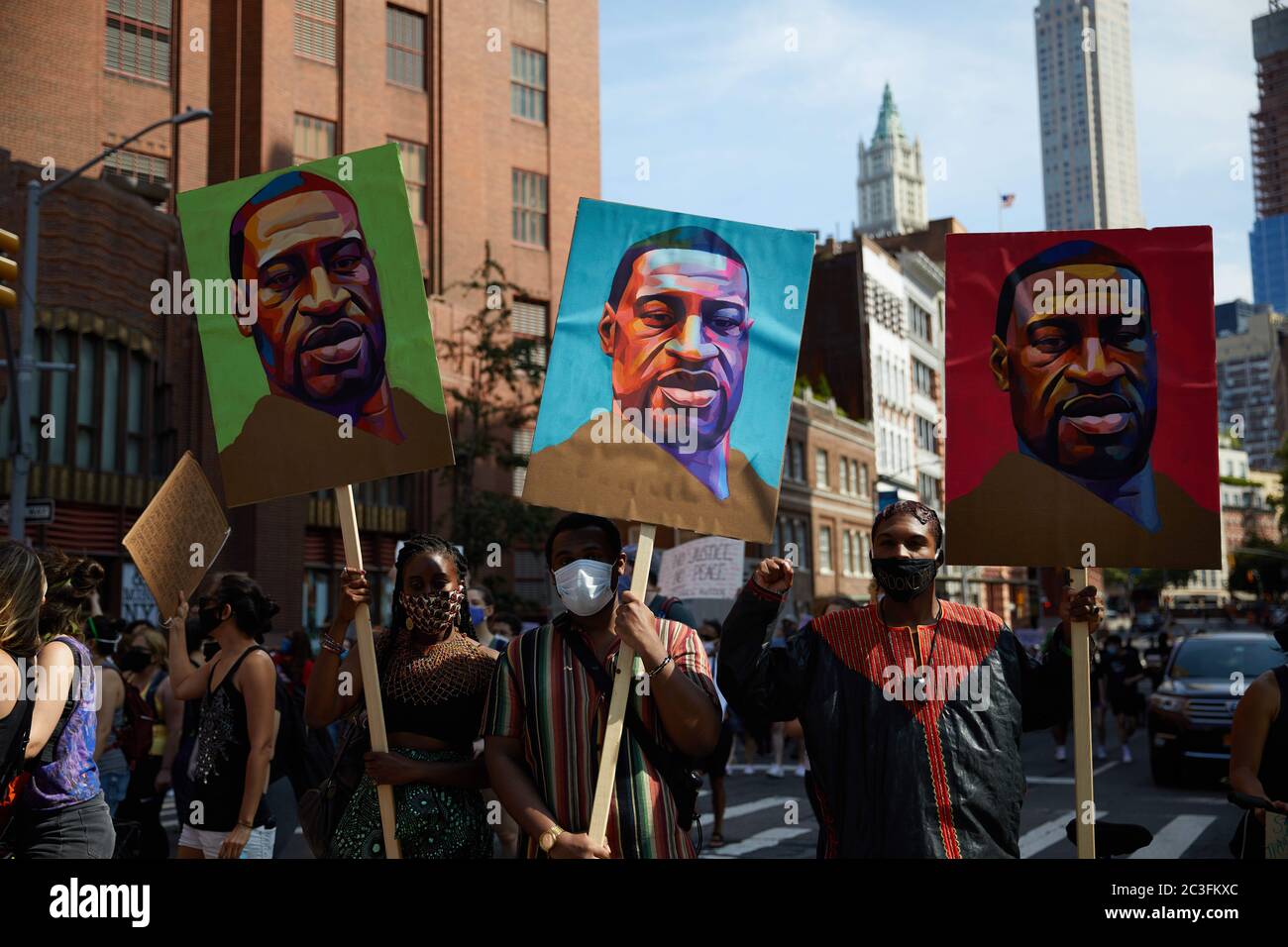 Protesting with george floyd's face hi-res stock photography and images ...
